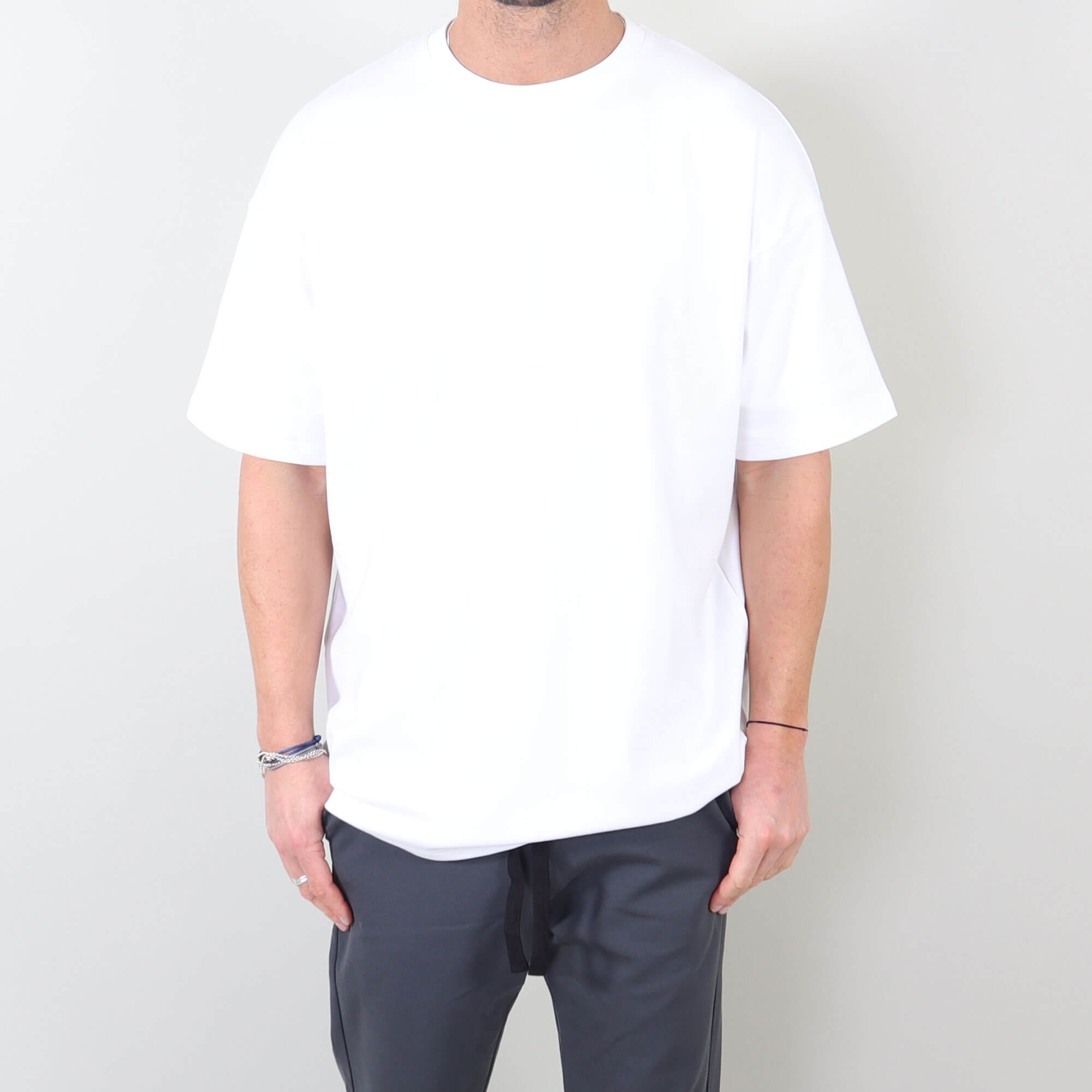 Essential drop tee white – PRJCT AMS